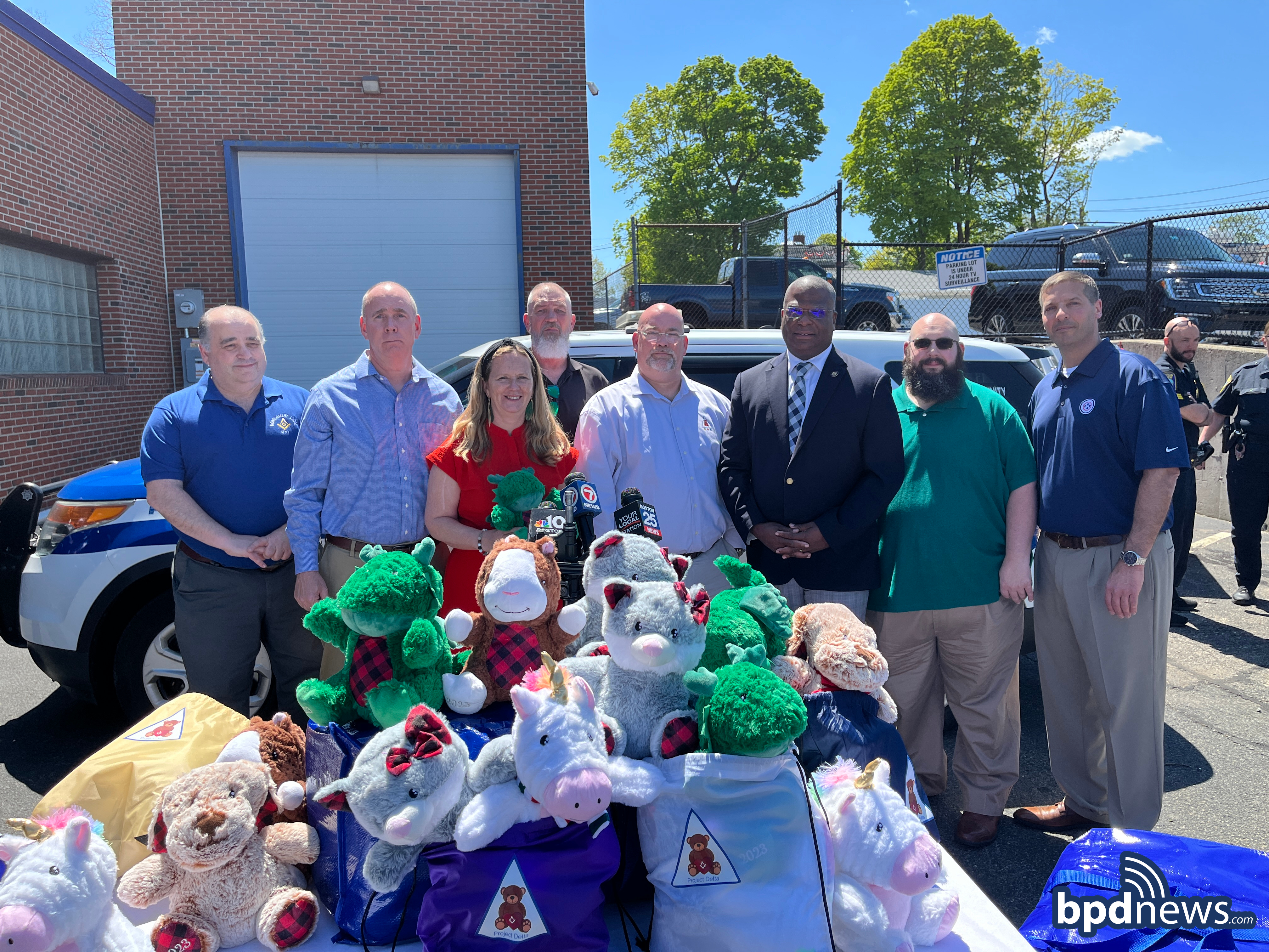 Boston Police Department Receives Donation of Comfort Kits From ...